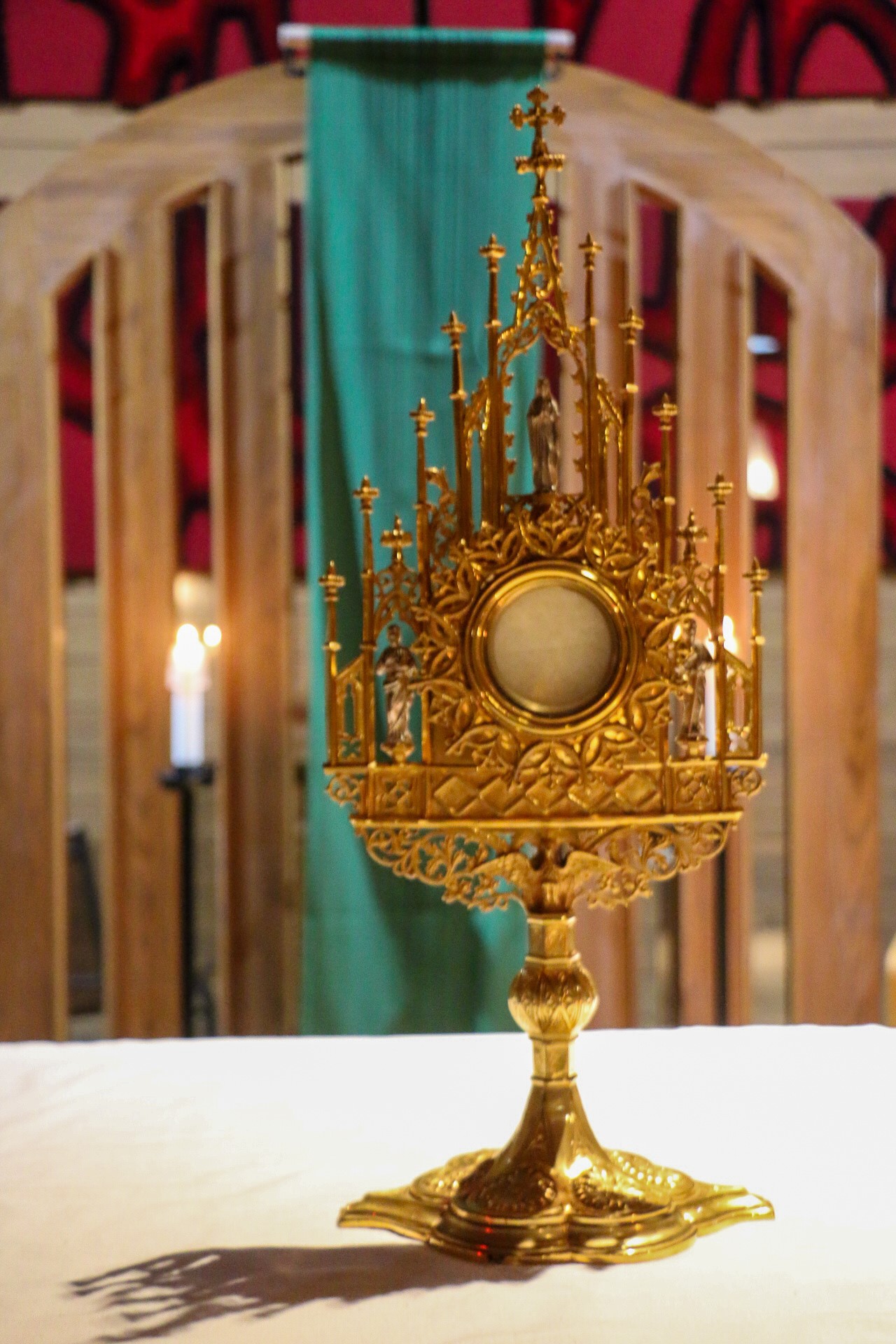 Adoration – FalconCatholic